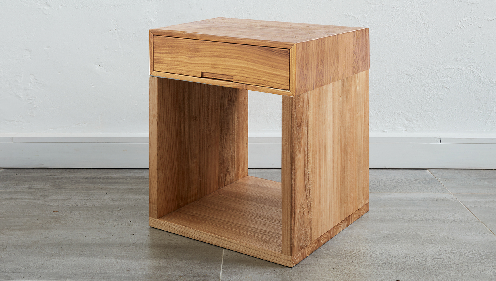 Bob Bedside Table Square – Personal Space MB
